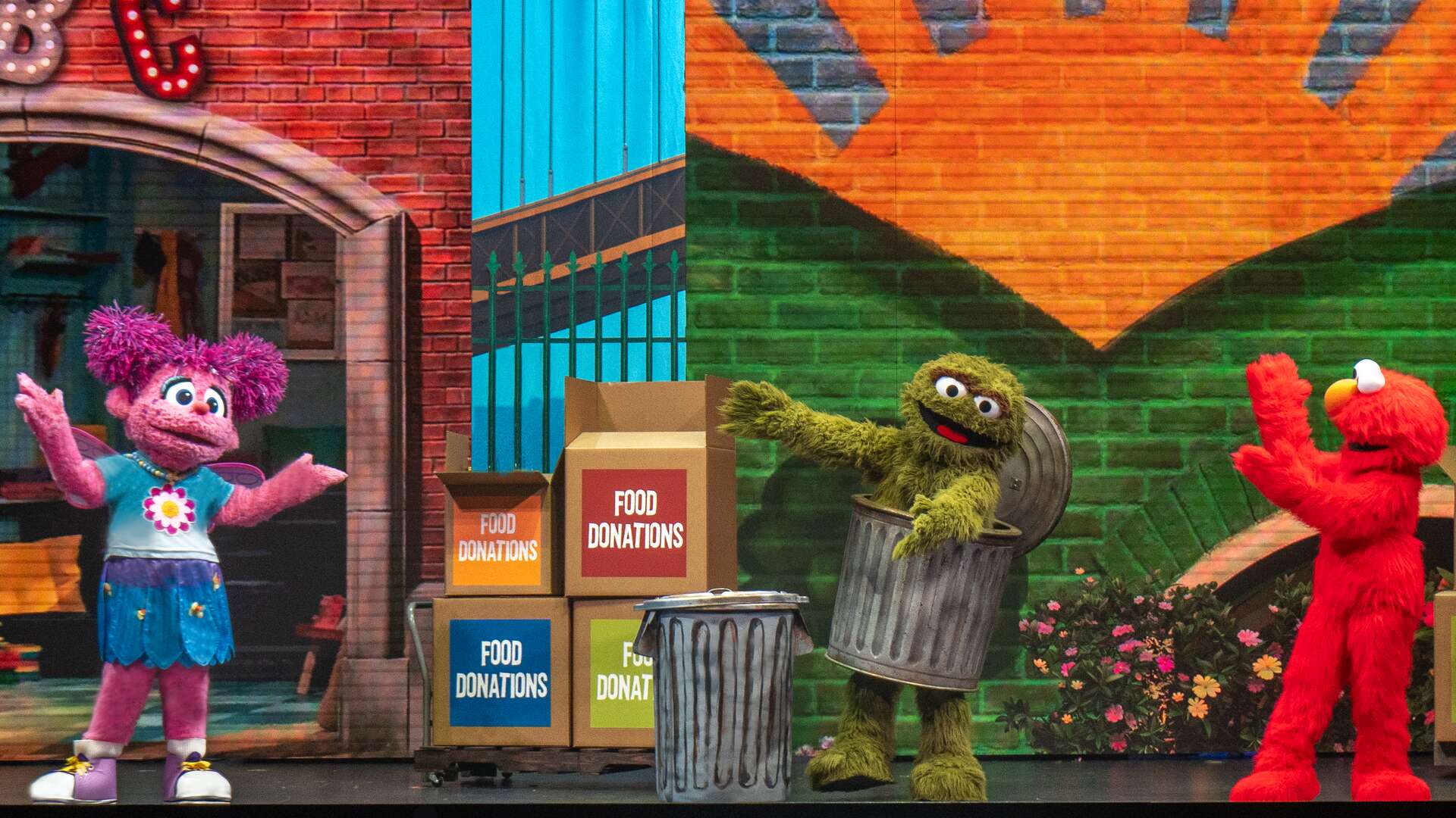 'Elmo's Got the Moves' is bringing 'Sesame Street' characters to CT