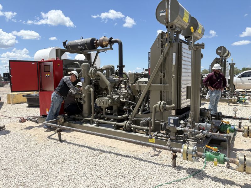 Senador sale ileso de ataque armado a su vehículo y alerta por ...