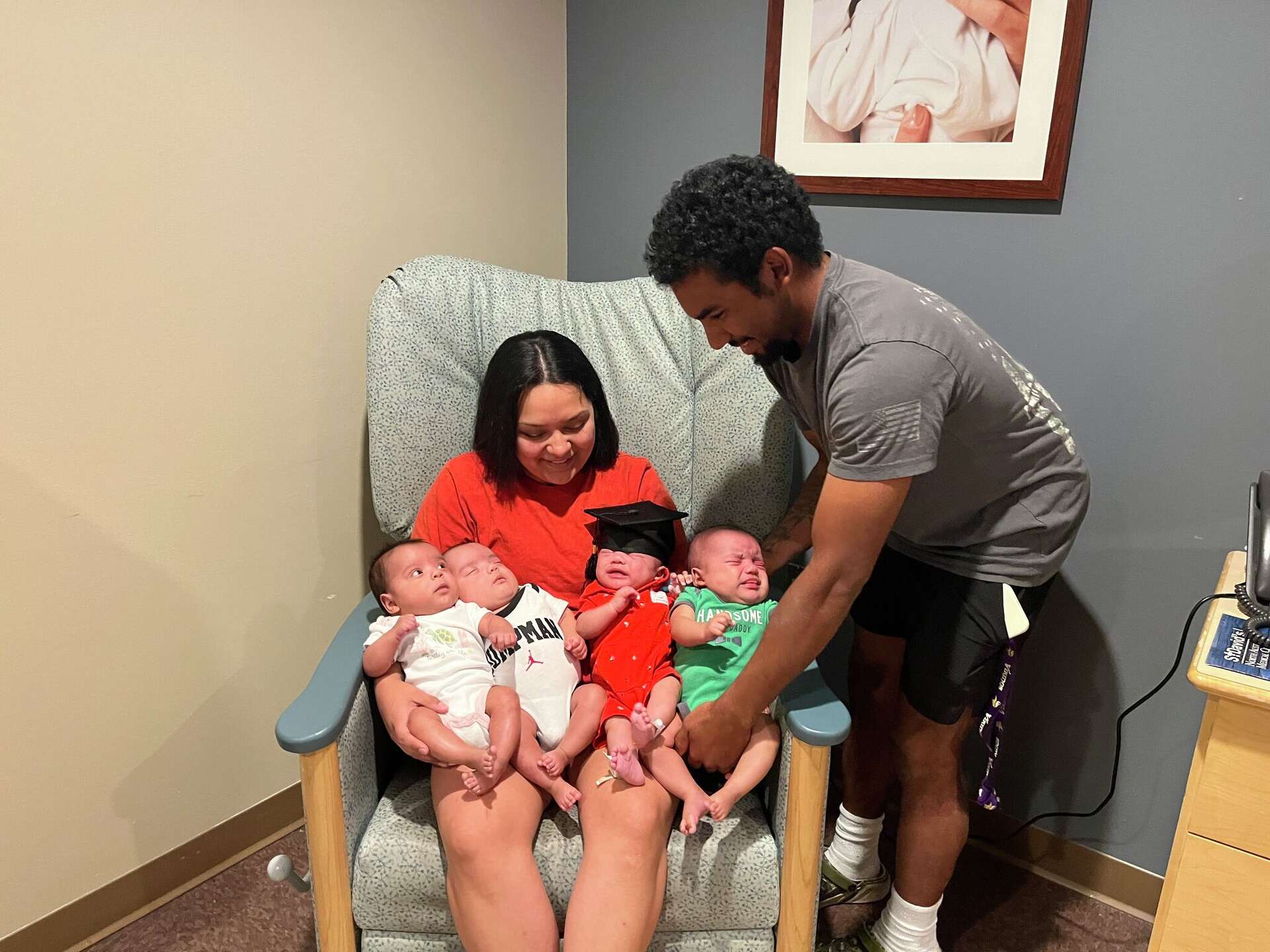 Rare natural quadruplets born in Texas to mom of three