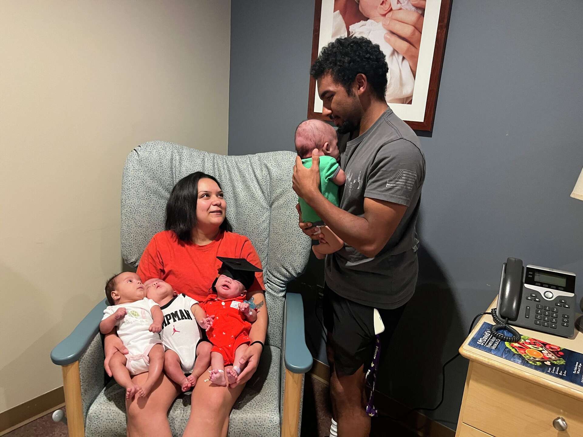 Rare natural quadruplets born in Texas to mom of three