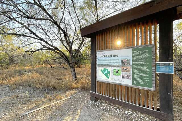 Texas' natural salt lake La Sal Del Rey is a true hidden gem
