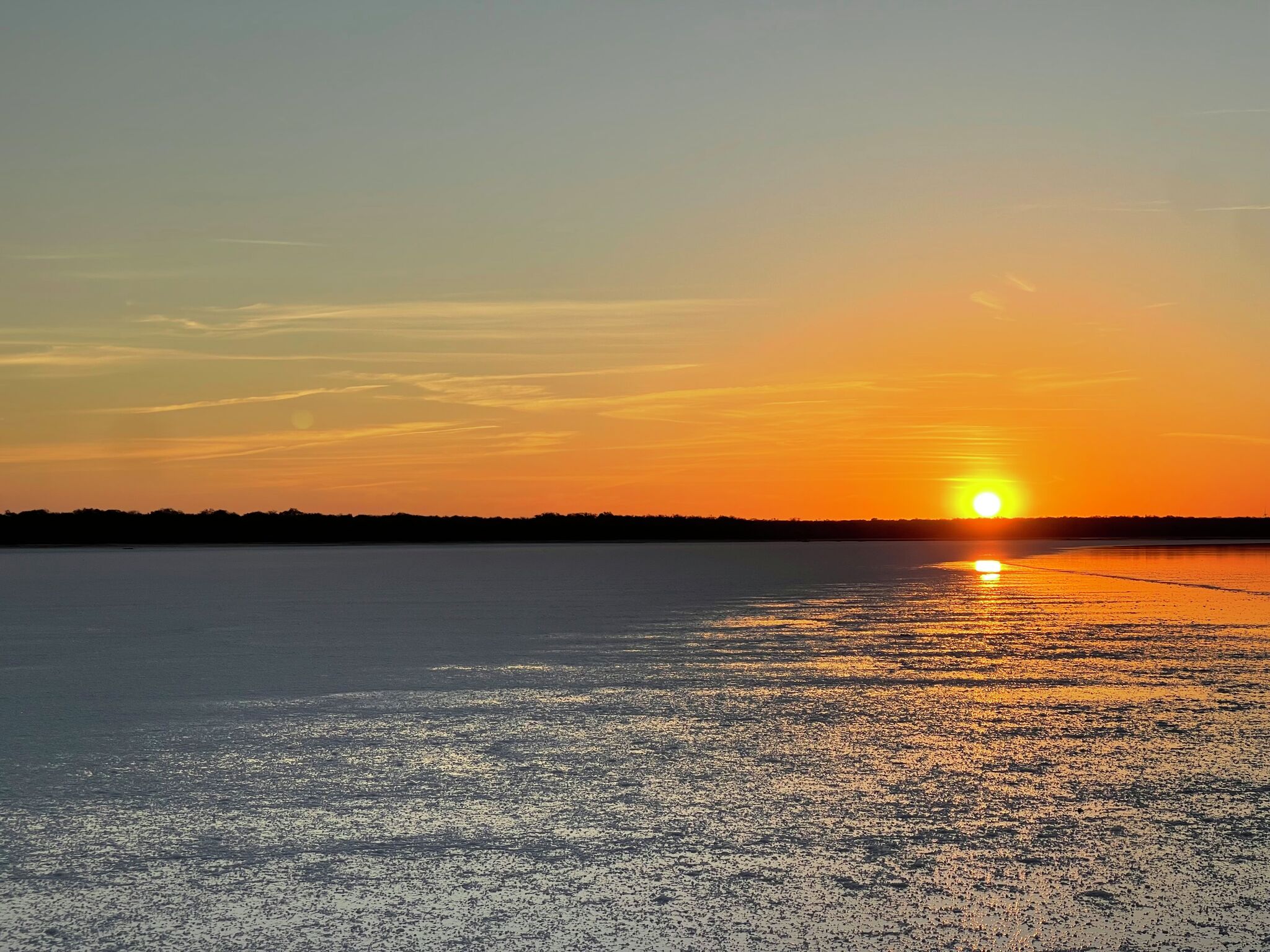 Texas' natural salt lake La Sal Del Rey is a true hidden gem