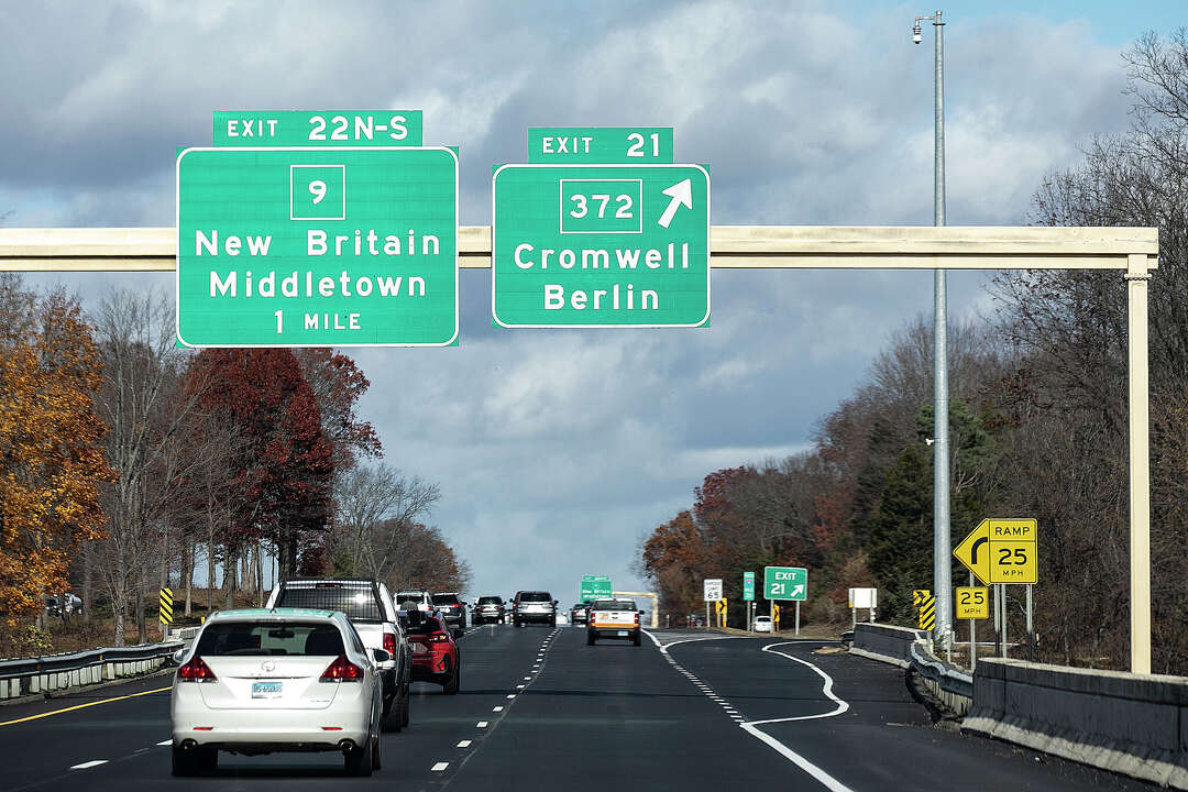 Where the riskiest highway off-ramps in Connecticut are located