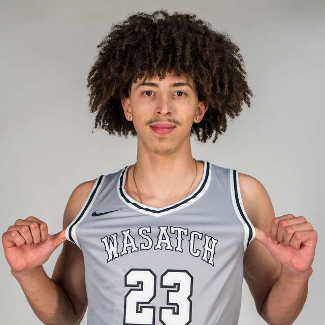 UConn men's basketball signs Junior County, Colben Landrew