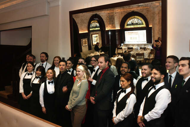 New Haven's Union League unveils French restaurant's renovation