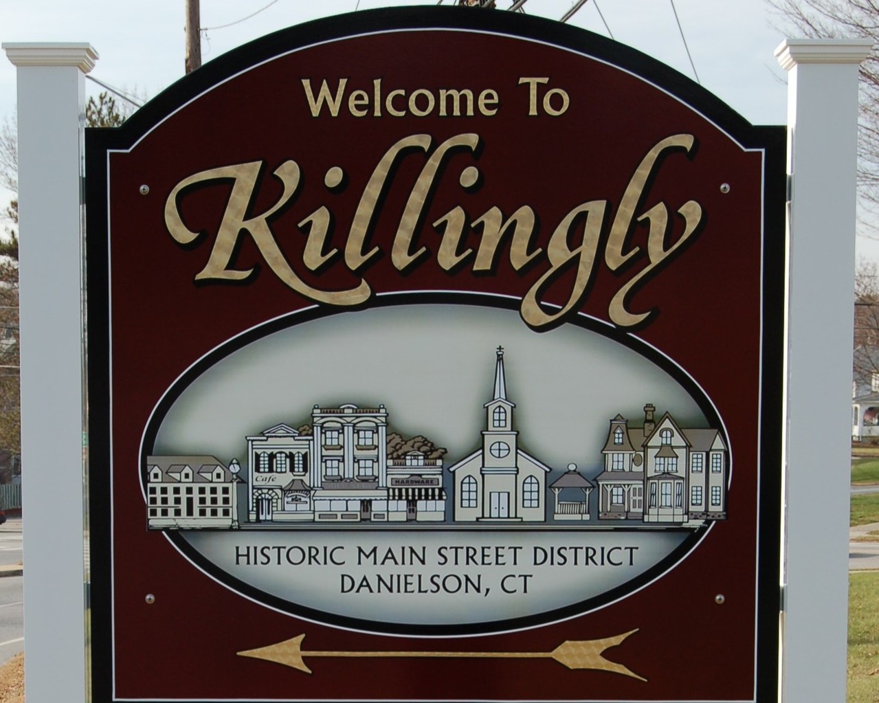 Water lowered at Old Killingly Pond amid concerns about dam: Officials