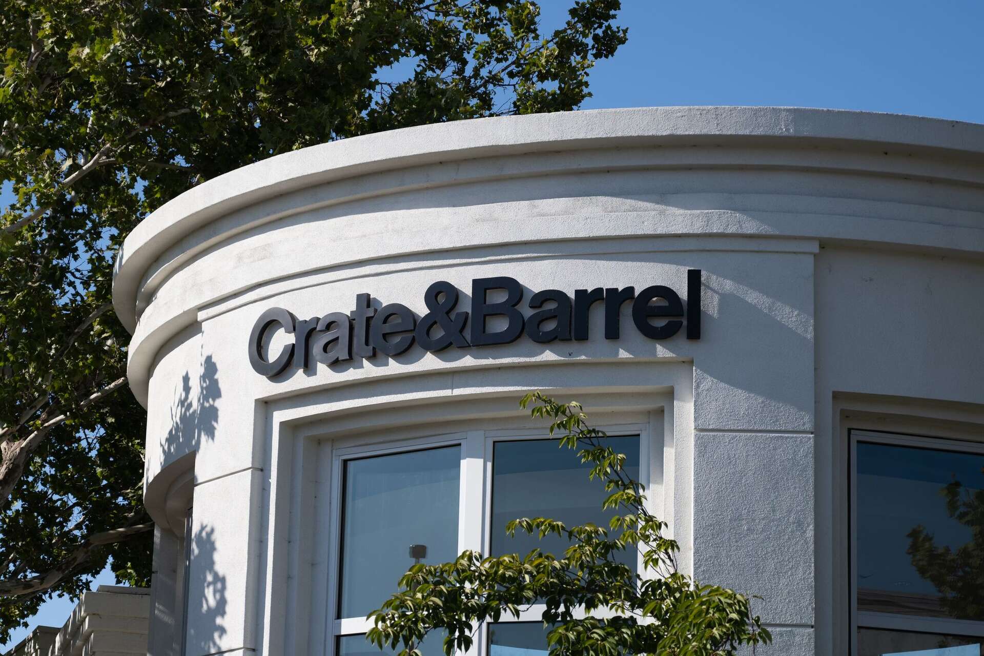 Crate & Barrel debuting in San Antonio's Shops at La Cantera