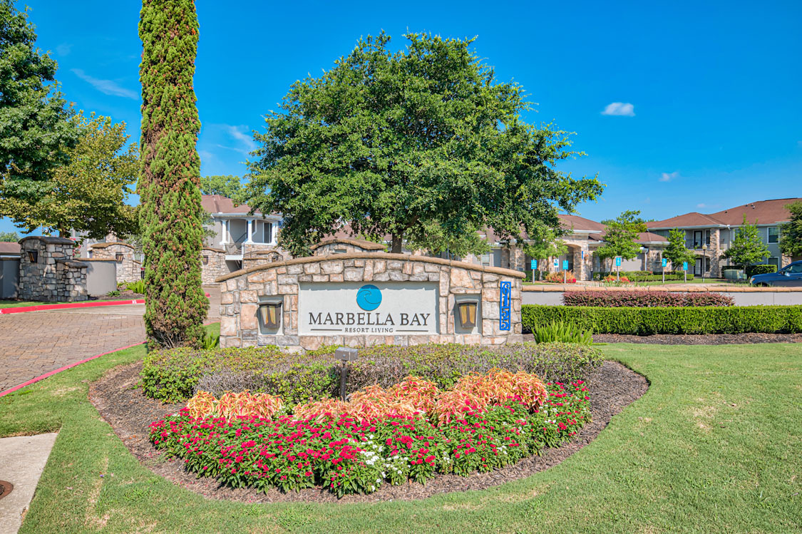 Lamson 3 total TD's Dowler's pick-6 help Montana State beat UC Davis 38-17