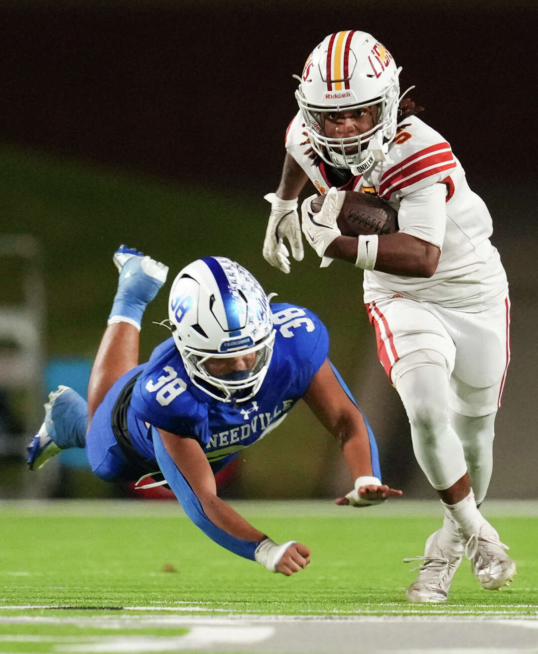 Texas high school football: Yates beats Needville