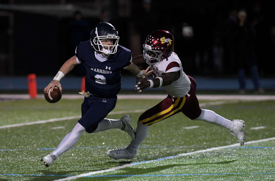 St. Joseph football upends Wilton behind defense, Finn Kilmartin