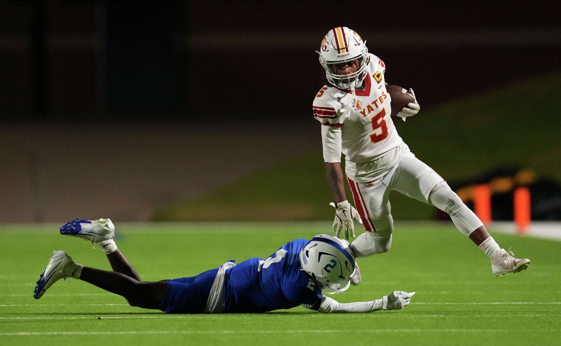 Texas high school football: Yates beats Needville