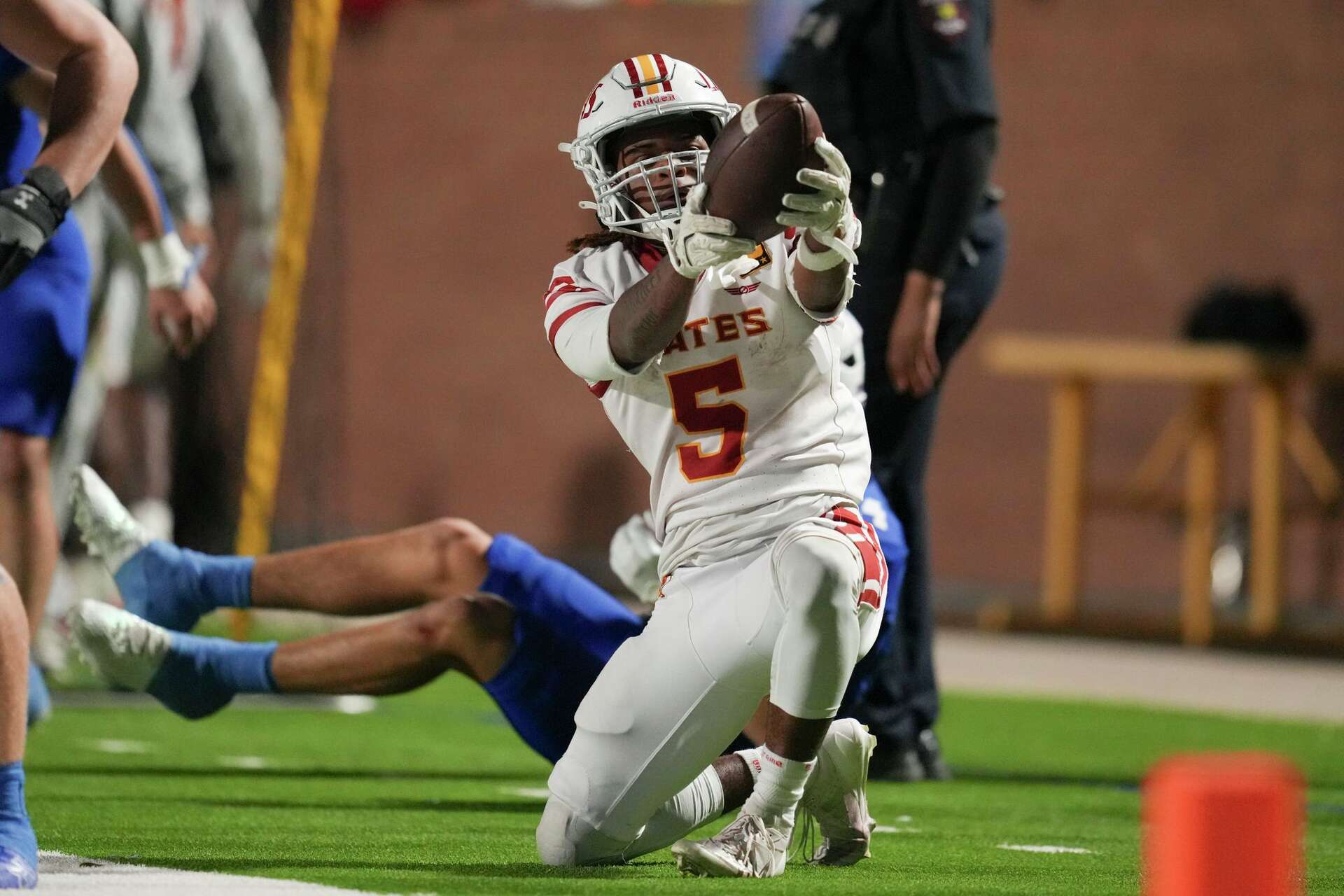 Texas high school football: Yates beats Needville