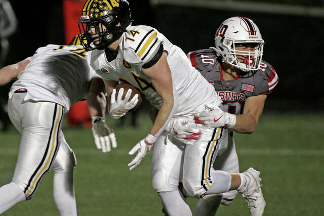 Jonathan Law vs. Fairfield Prep football photos
