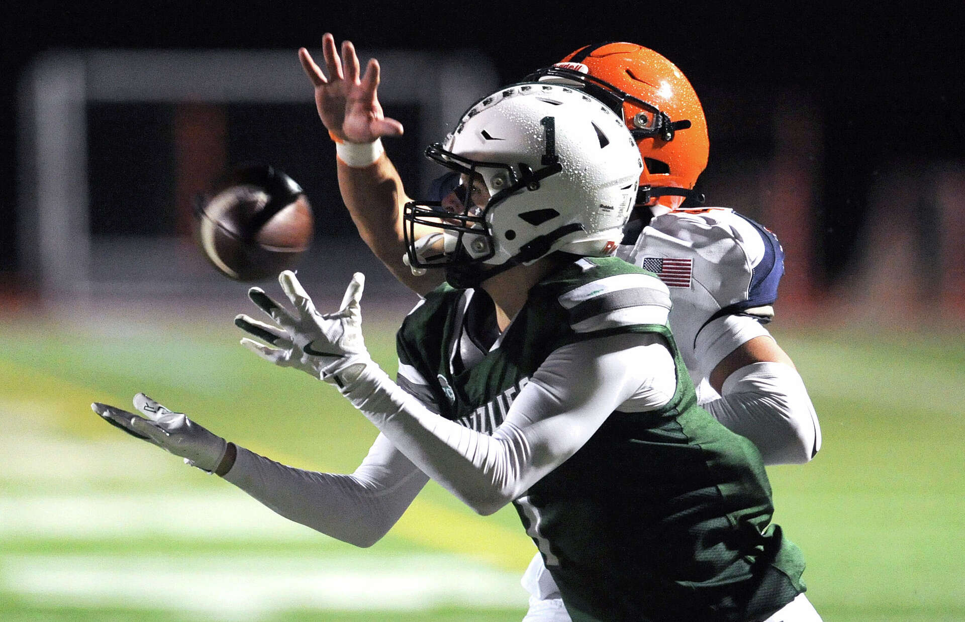 Connecticut high school football wrap for Week 10 of 2025 season