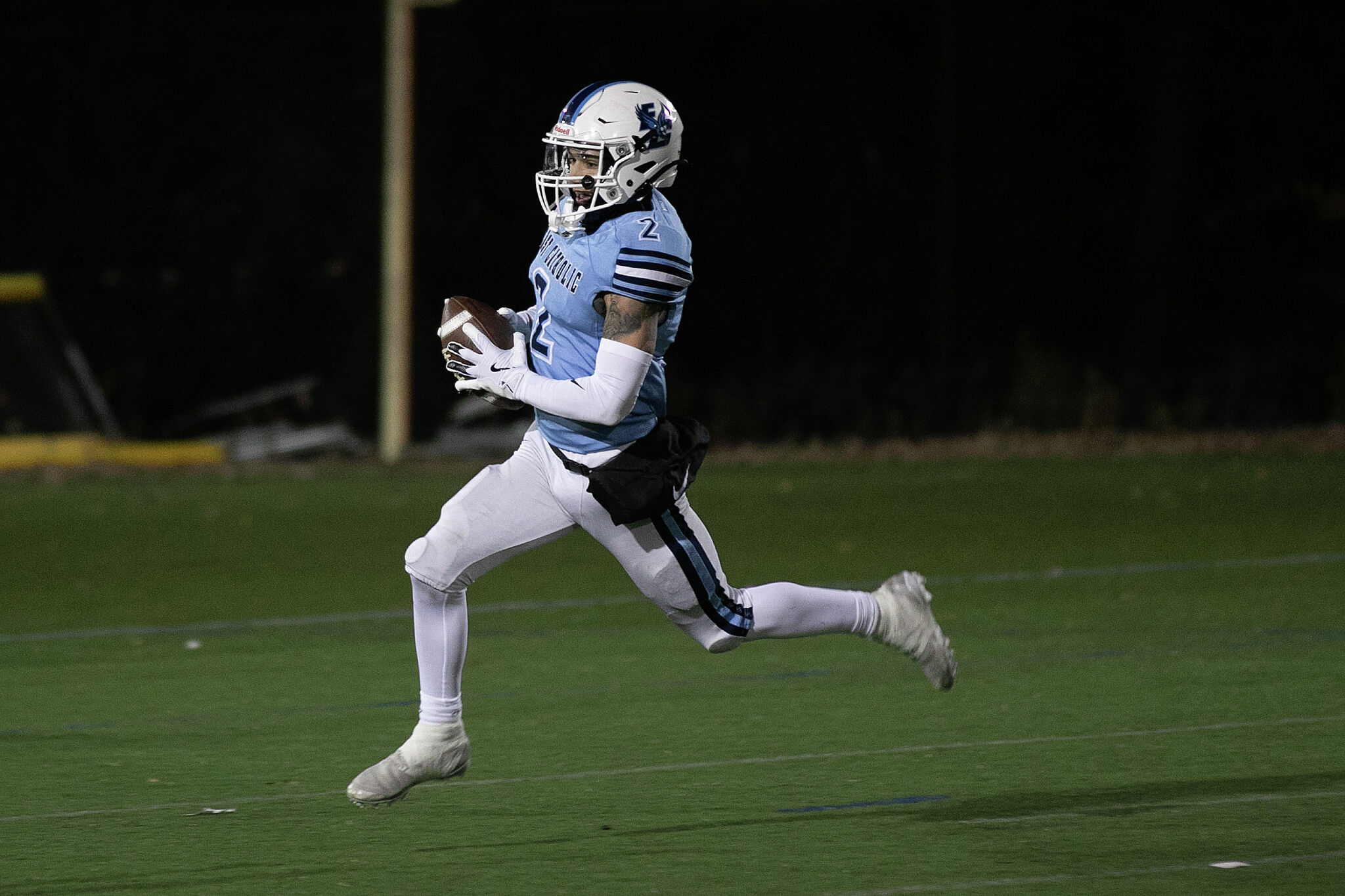 How to vote for UConn QB Joe Fagnano for Heisman Trophy