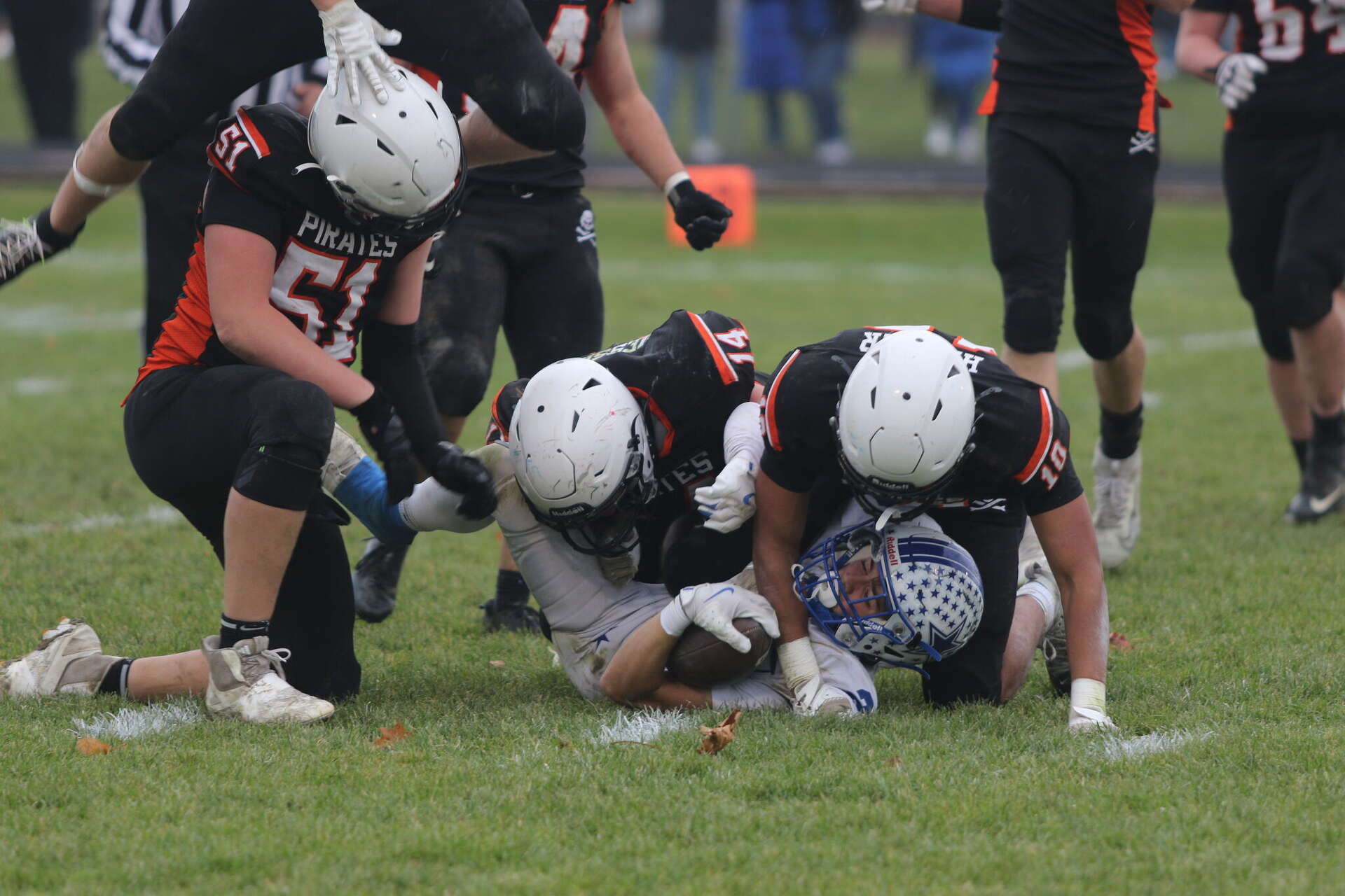 Harbor Beach faces Bark River-Harris in D8 football semifinal