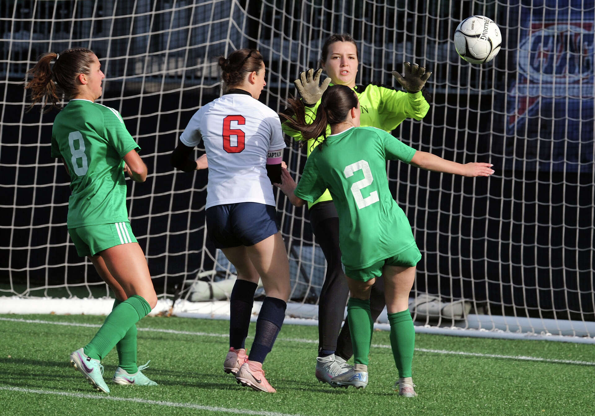 Foran defeats Northwest Catholic in CIAC Class M girls soccer final