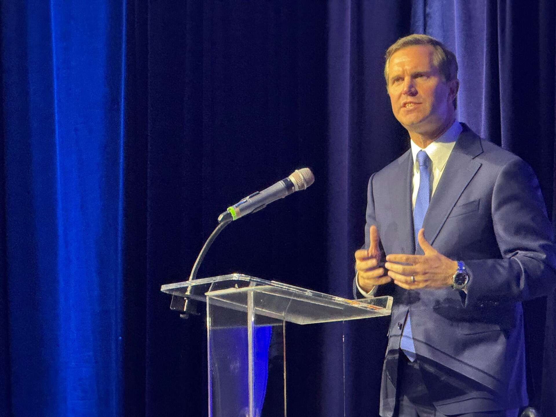 Kentucky governor Beshear makes pitch for Lamont's third term