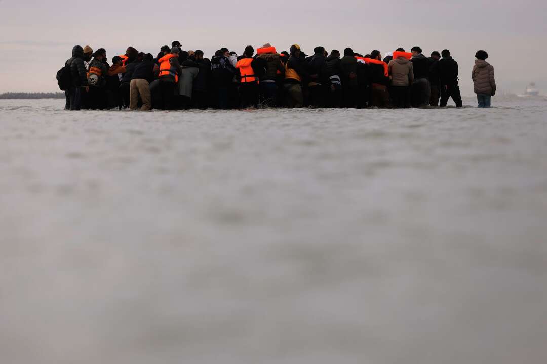 UK asylum reforms spark backlash within Labour Party, support from rivals