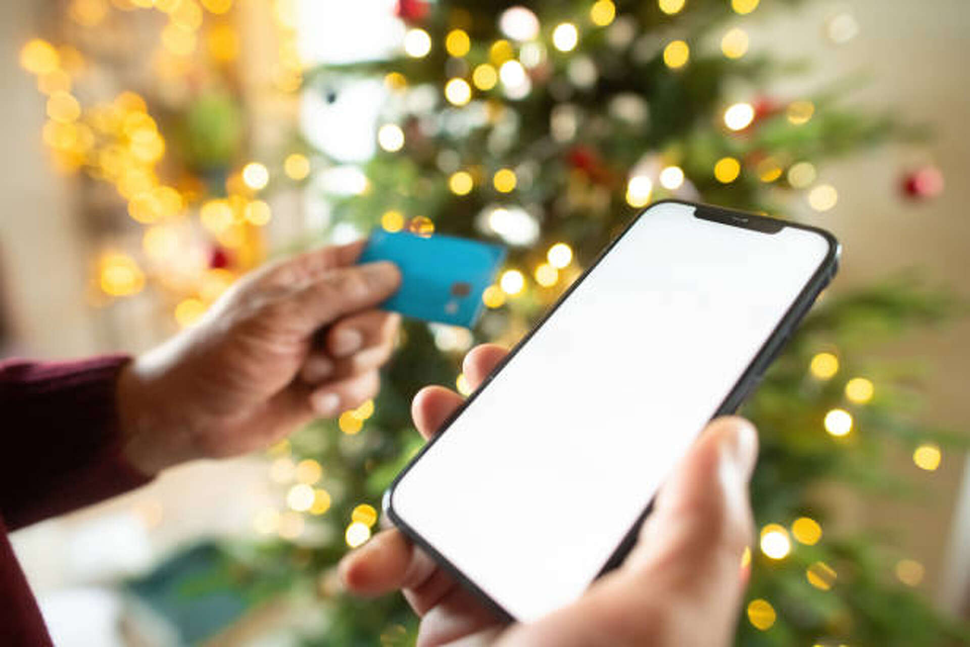 BBB Serving CT offers tips to avoid holiday scams