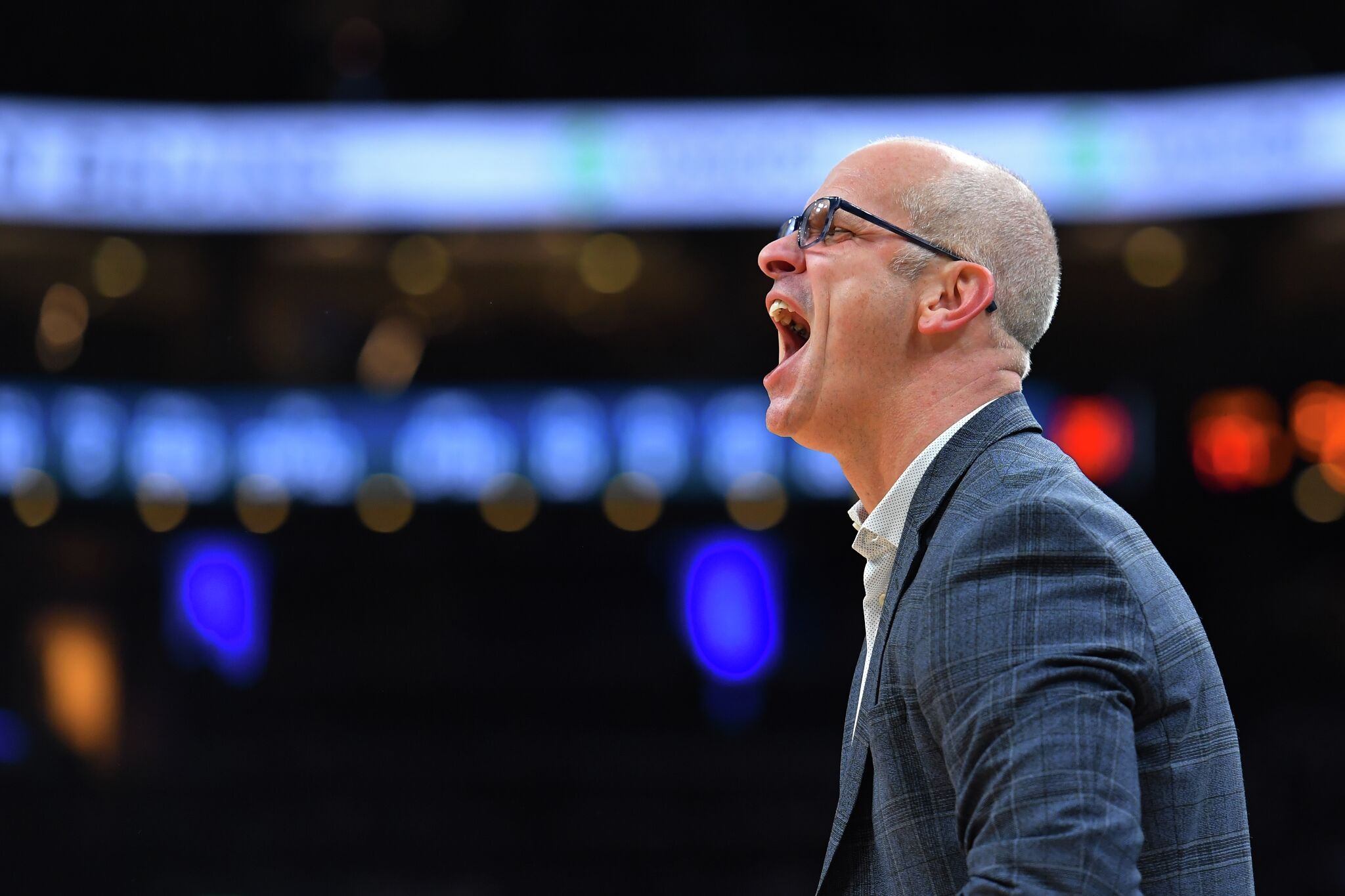 Adam Schenk survives a raging wind in Bermuda to win first PGA Tour ...