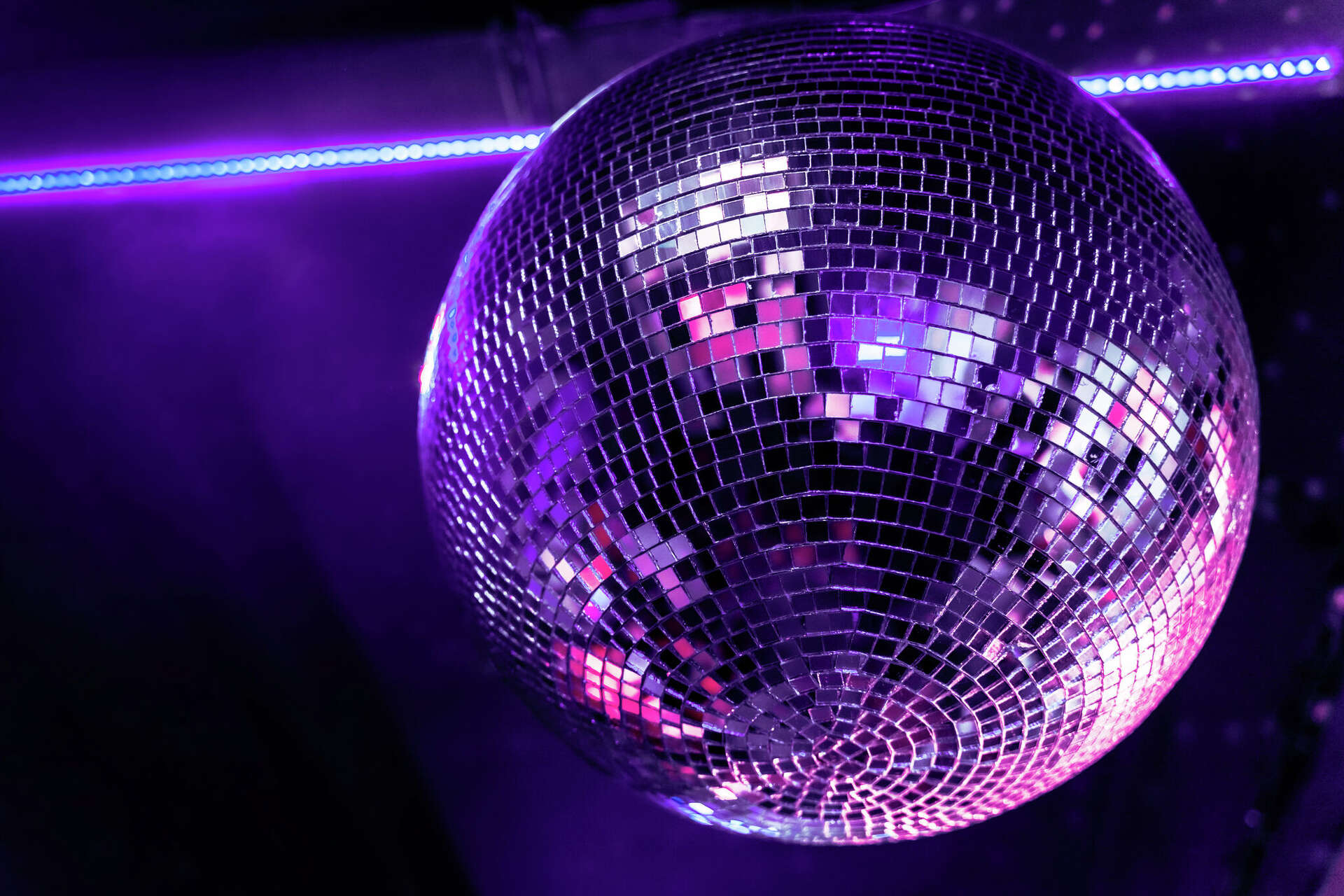 Downtown San Antonio gets groovy with opening of new disco club