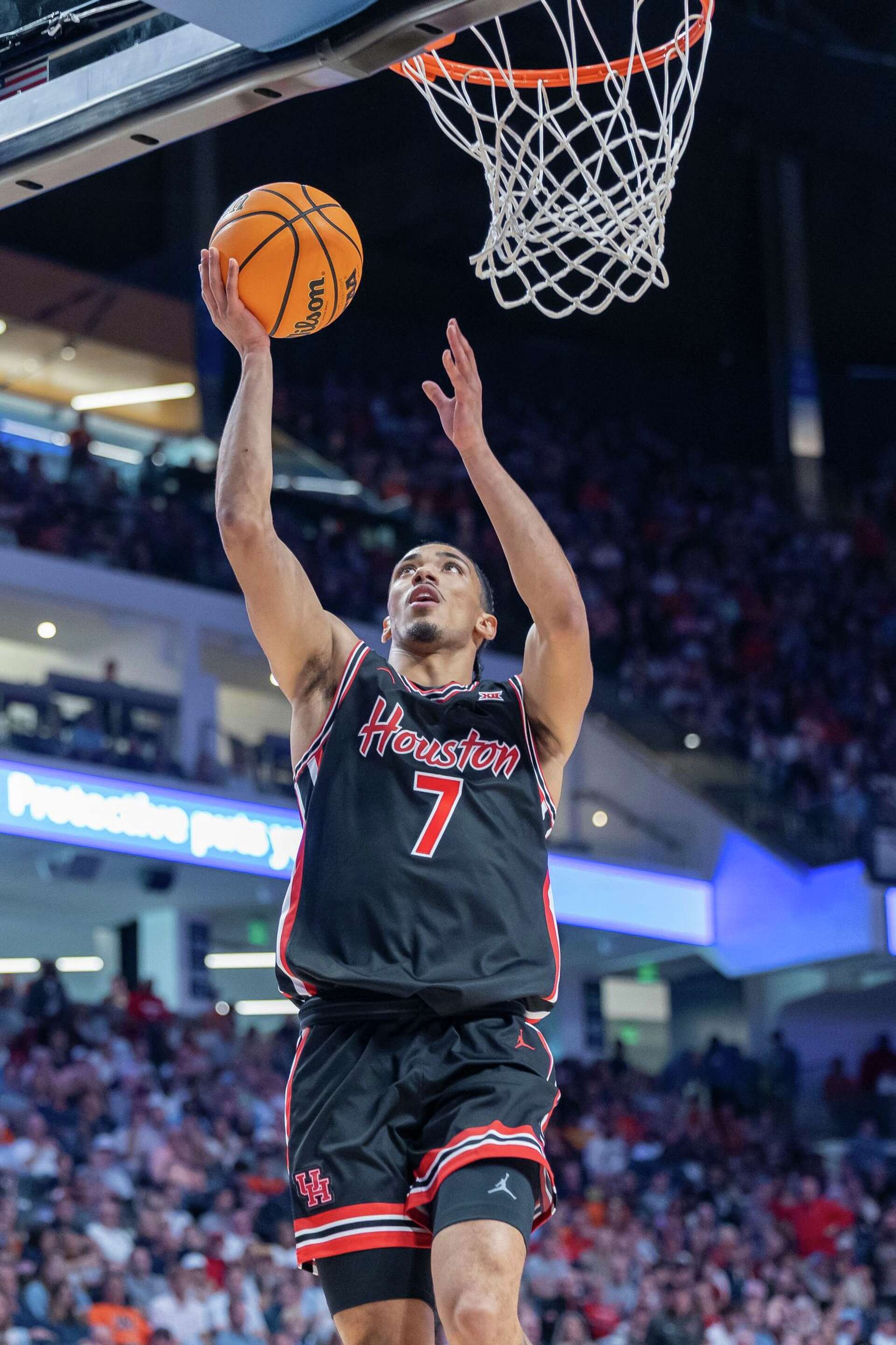 Houston Cougars basketball holds off Auburn Tigers for win