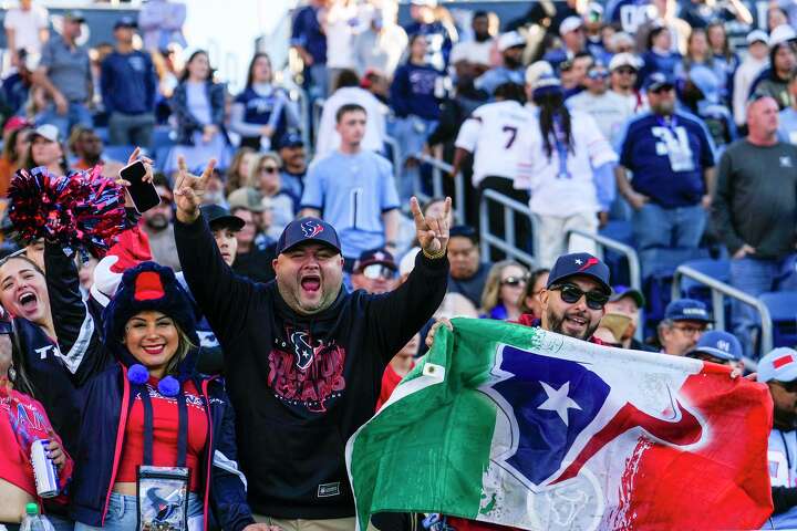 Who is Matthew Wright? Texans' fill-in kicker beats Titans with kick