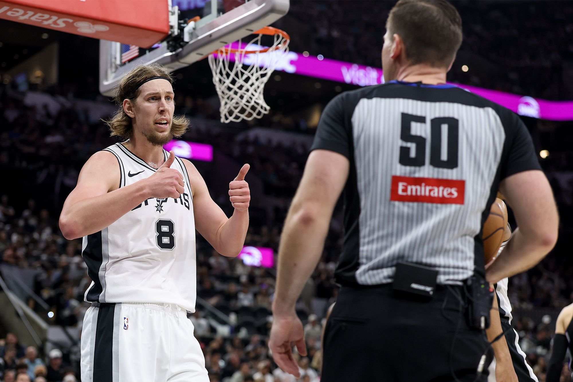 Spurs' Kelly Olynyk and wife helped lost dog on Christmas 2023