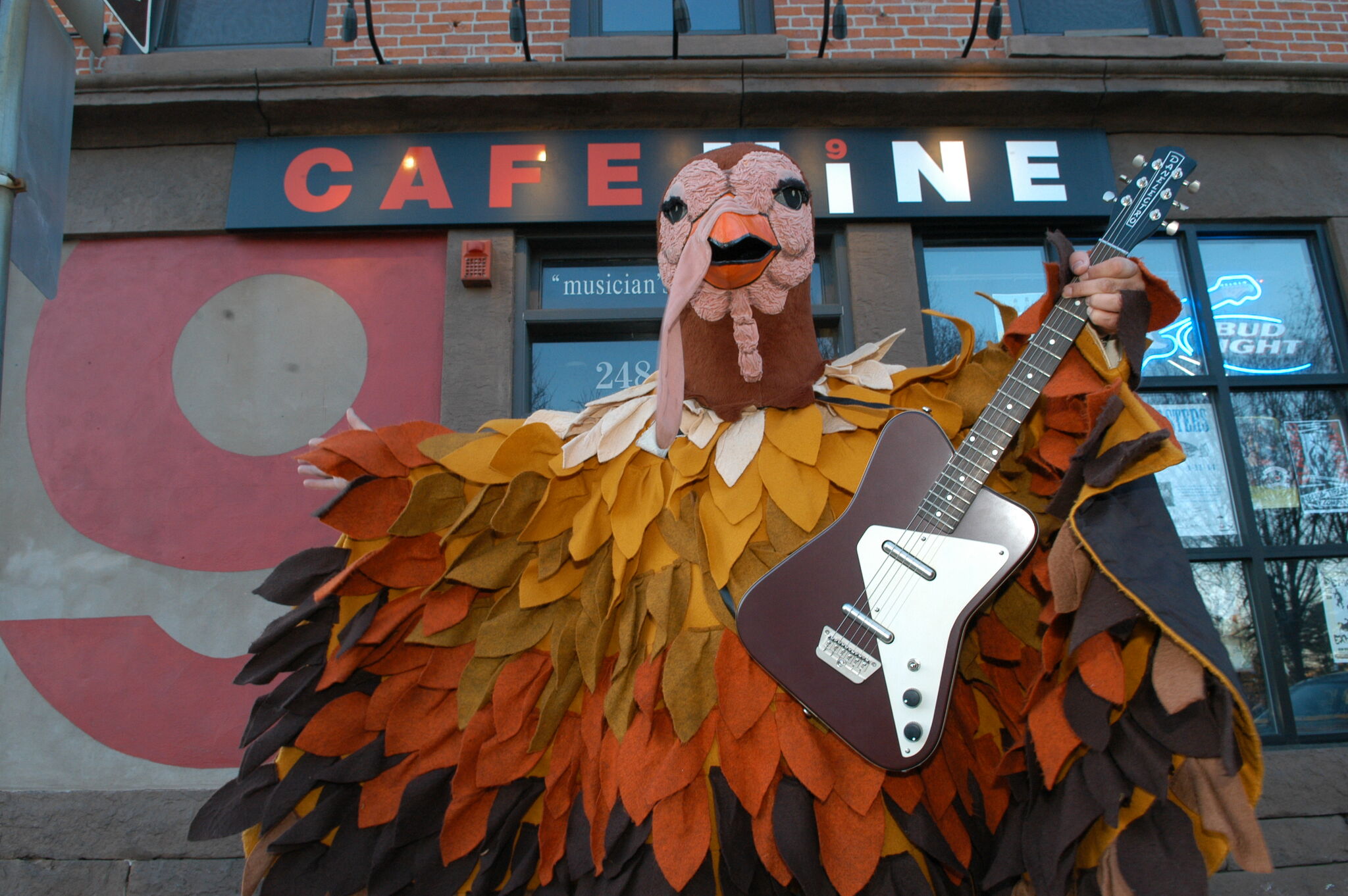 Annual Vomitorium show serves up '80s music ahead of Thanksgiving