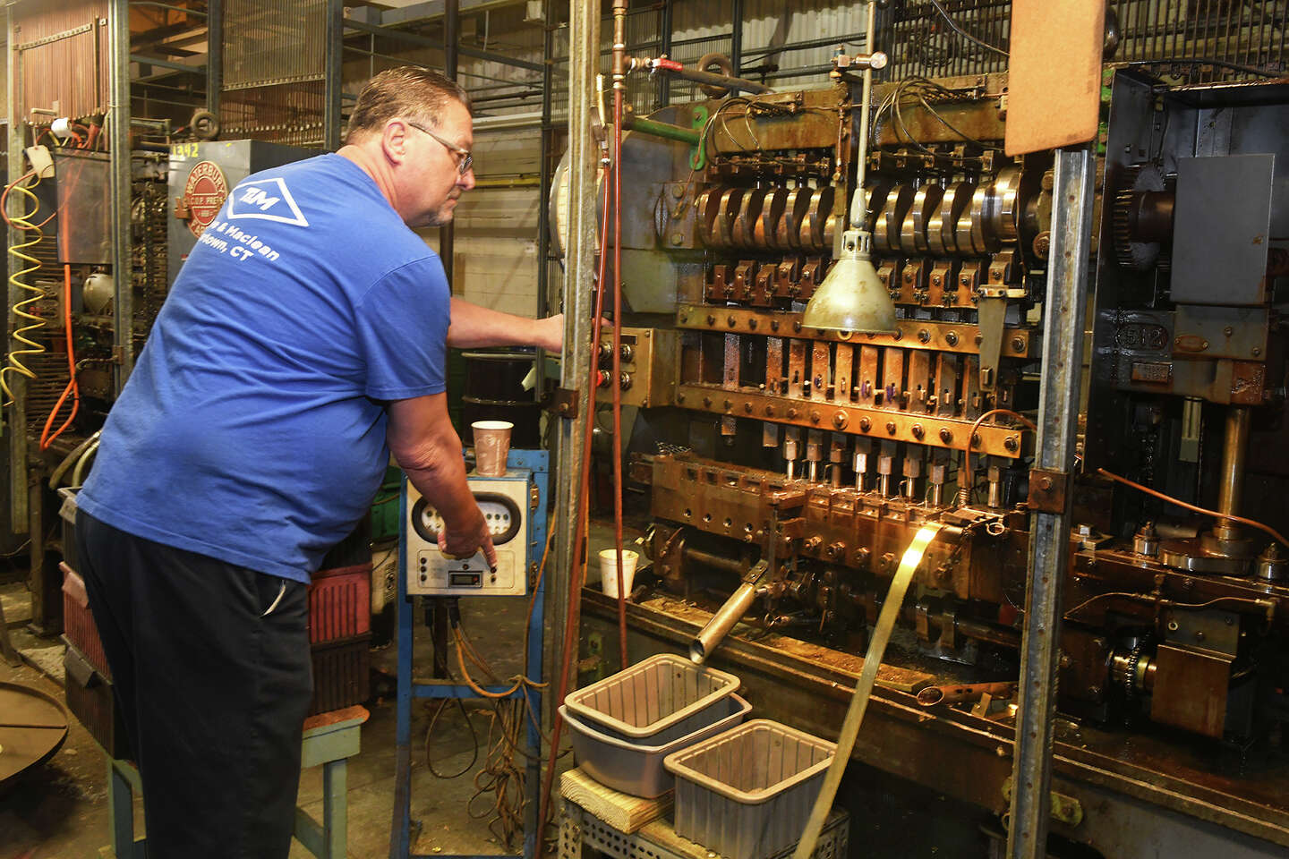 CT company has been making brass buttons since for more than 200 years