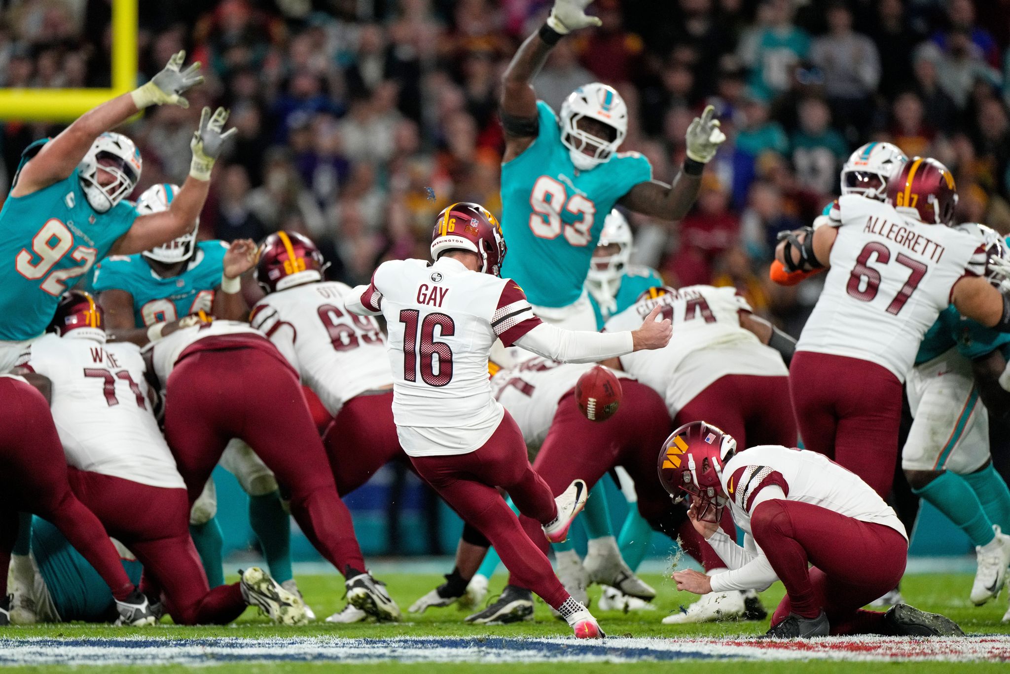 49ers sign Matt Gay to practice squad after Eddy Pineiro injury