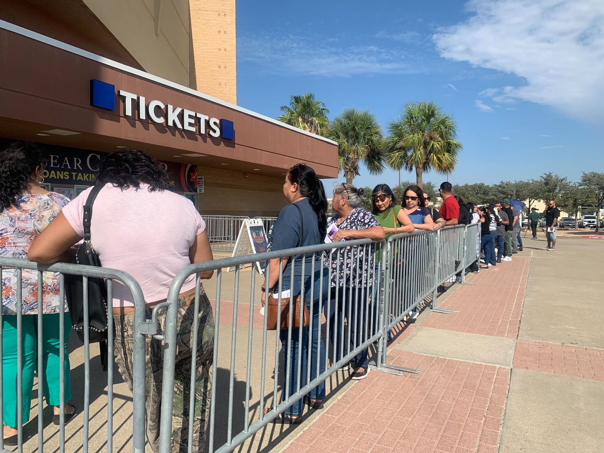 Honor Huff, DJ Thomas guide unbeaten West Virginia to 81-59 victory ...