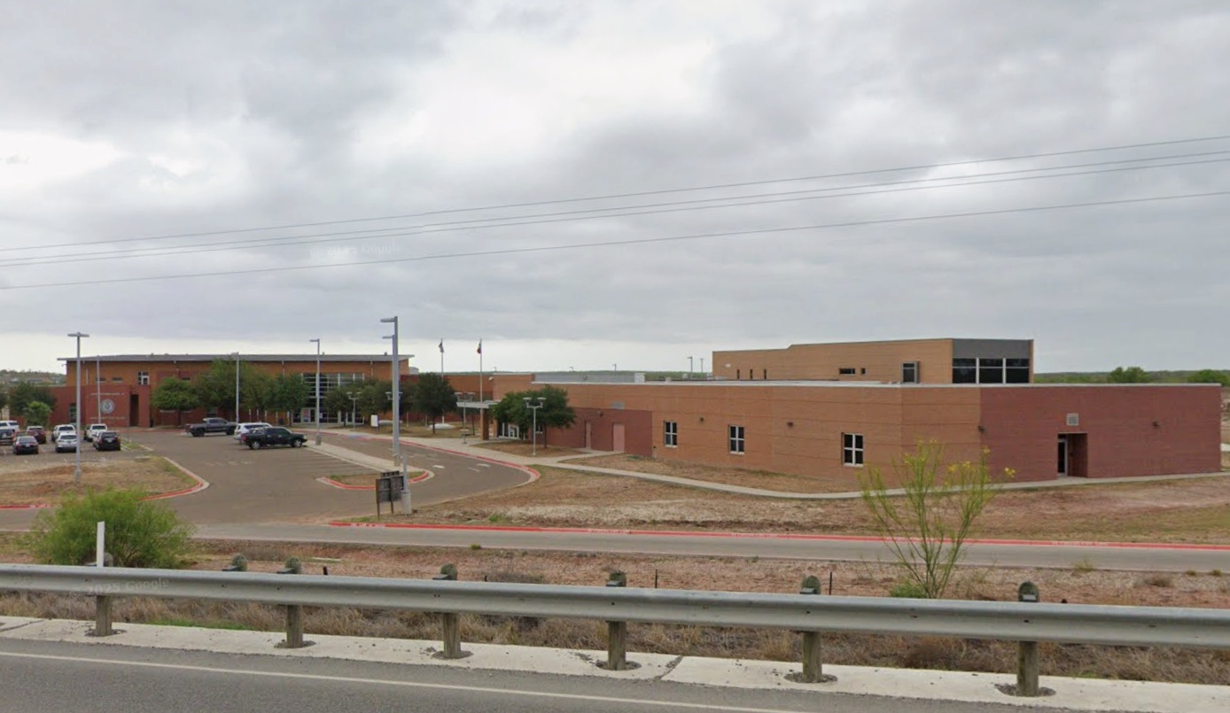 Honor Huff, DJ Thomas guide unbeaten West Virginia to 81-59 victory ...