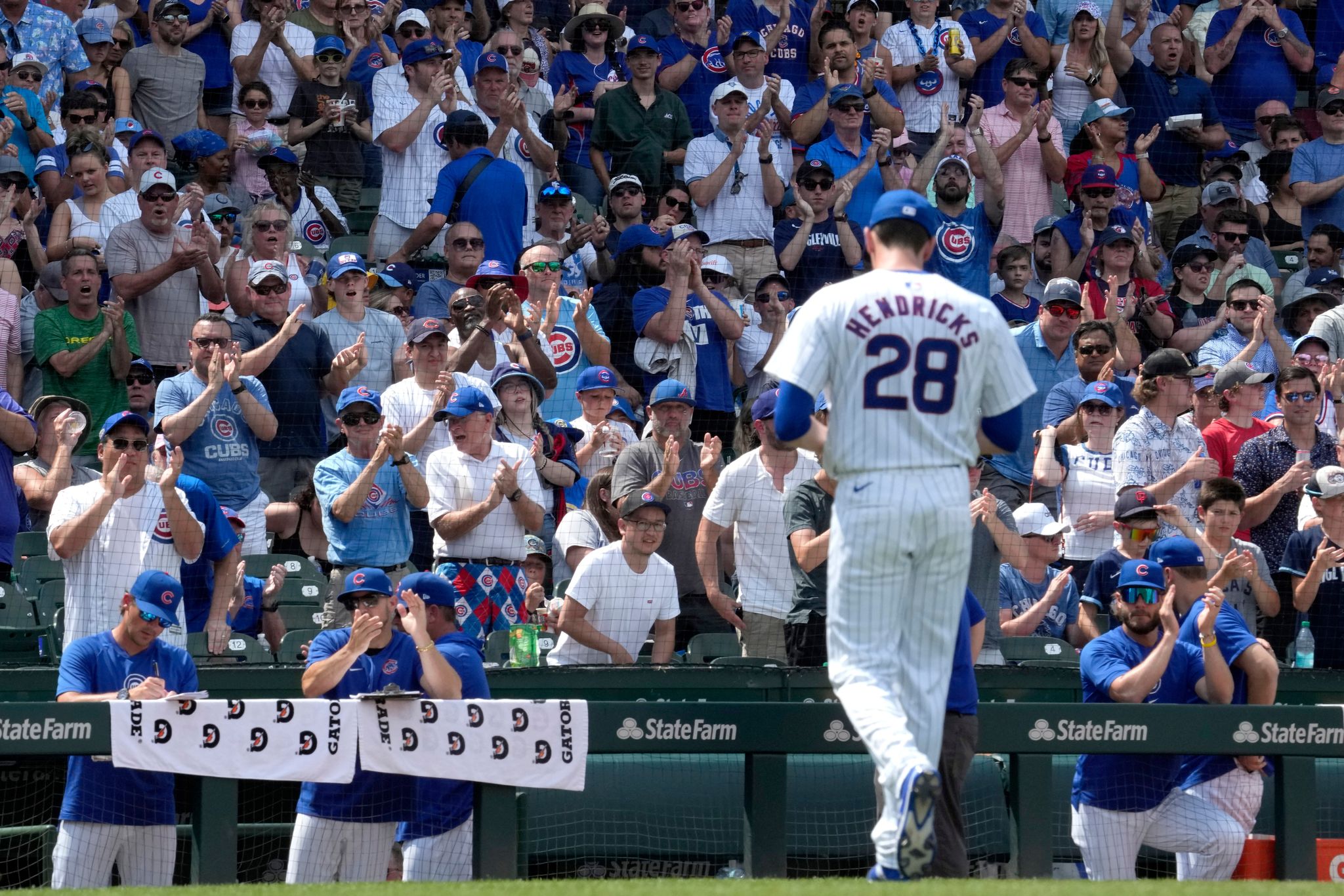 Kyle Hendricks, who helped Chicago Cubs win 2016 World Series, is retiring