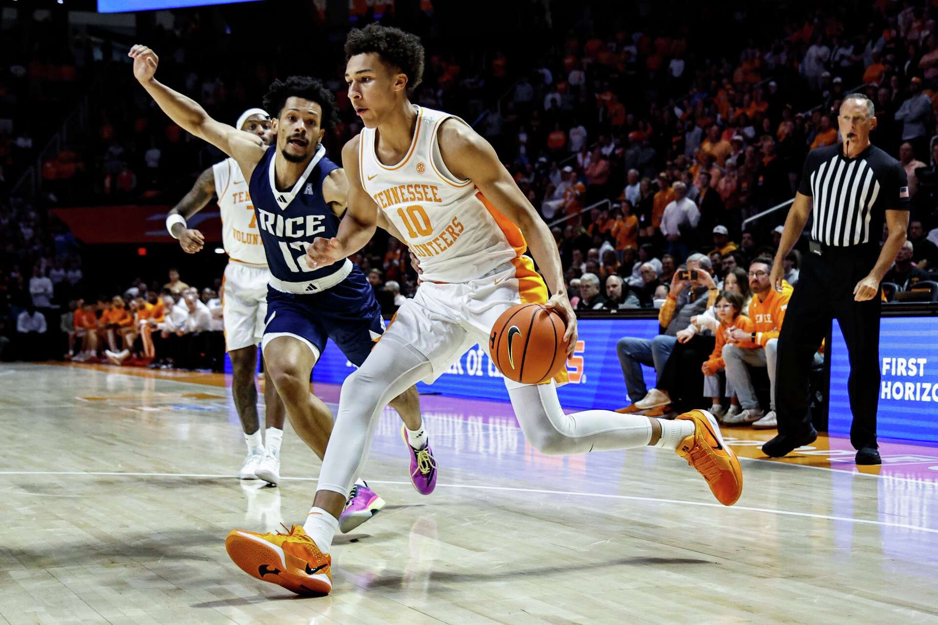 Rice basketball falls on road to No. 20 Tennessee