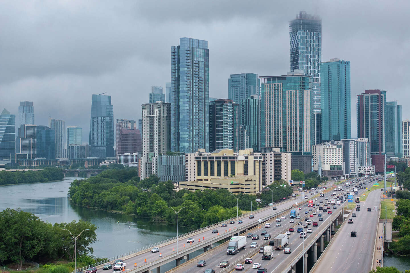 Texas will see record volume of Thanksgiving travelers, AAA says