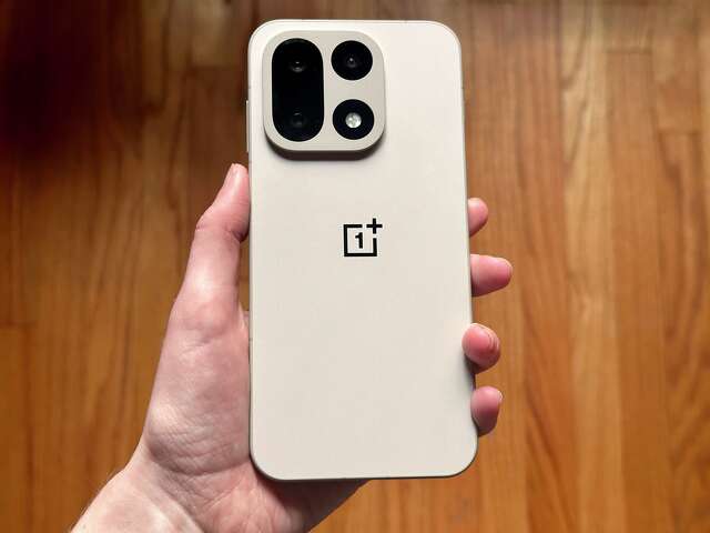 OnePlus 15 review: True flagship smartphone with a battery that lasts
