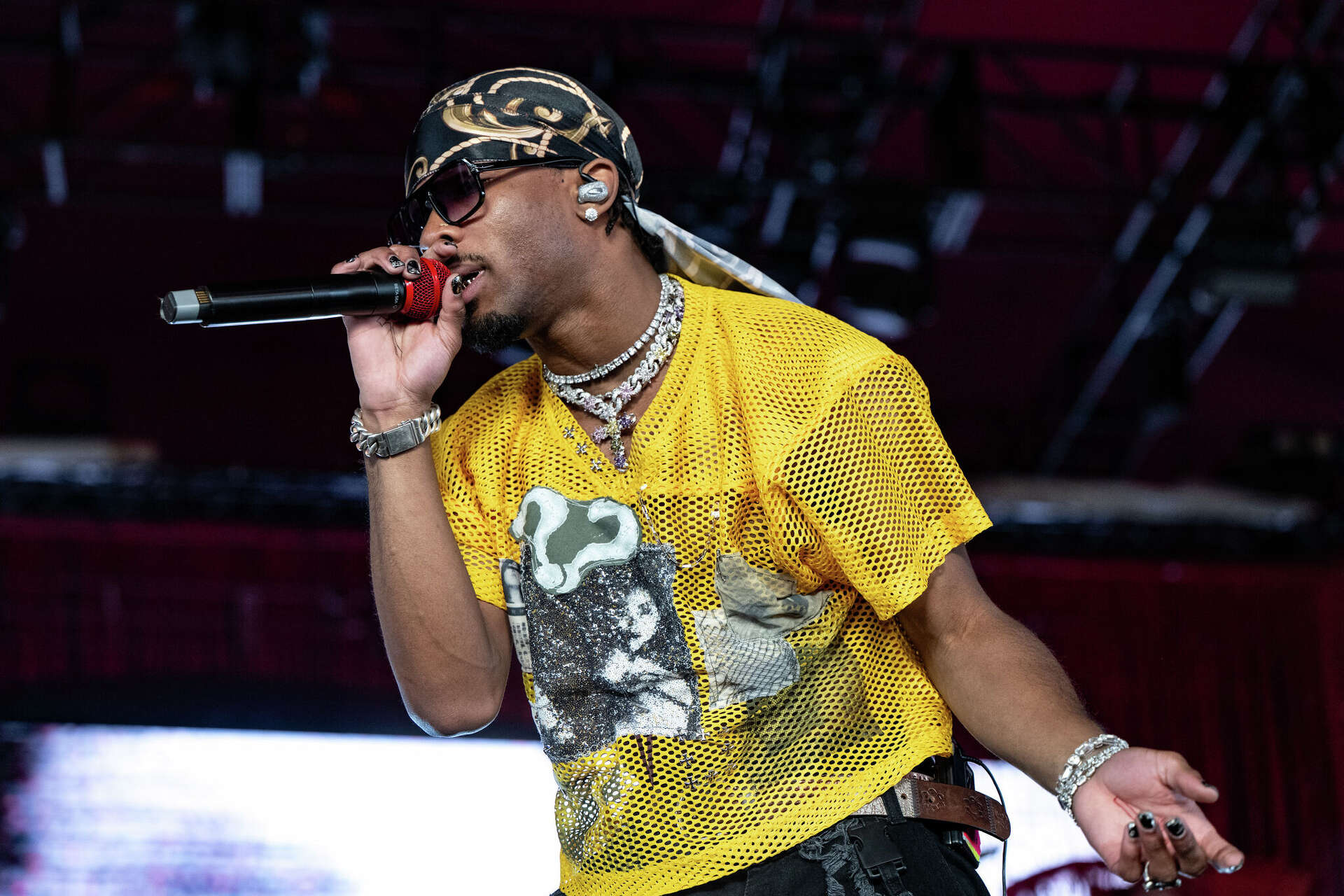 Houston singer D4vd viewed as a suspect in death of teenage girl