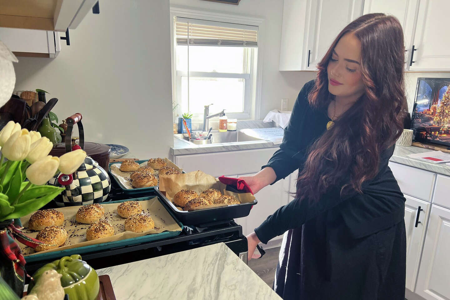 Home chefs are starting food businesses on Facebook Marketplace