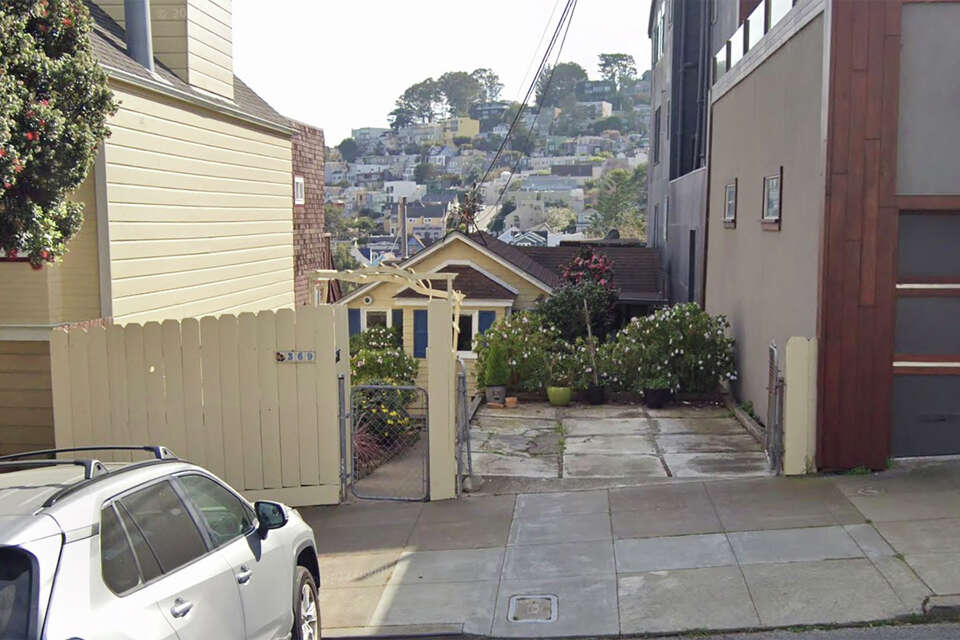 Surviving relic of SF's 1906 earthquake demolished without warning