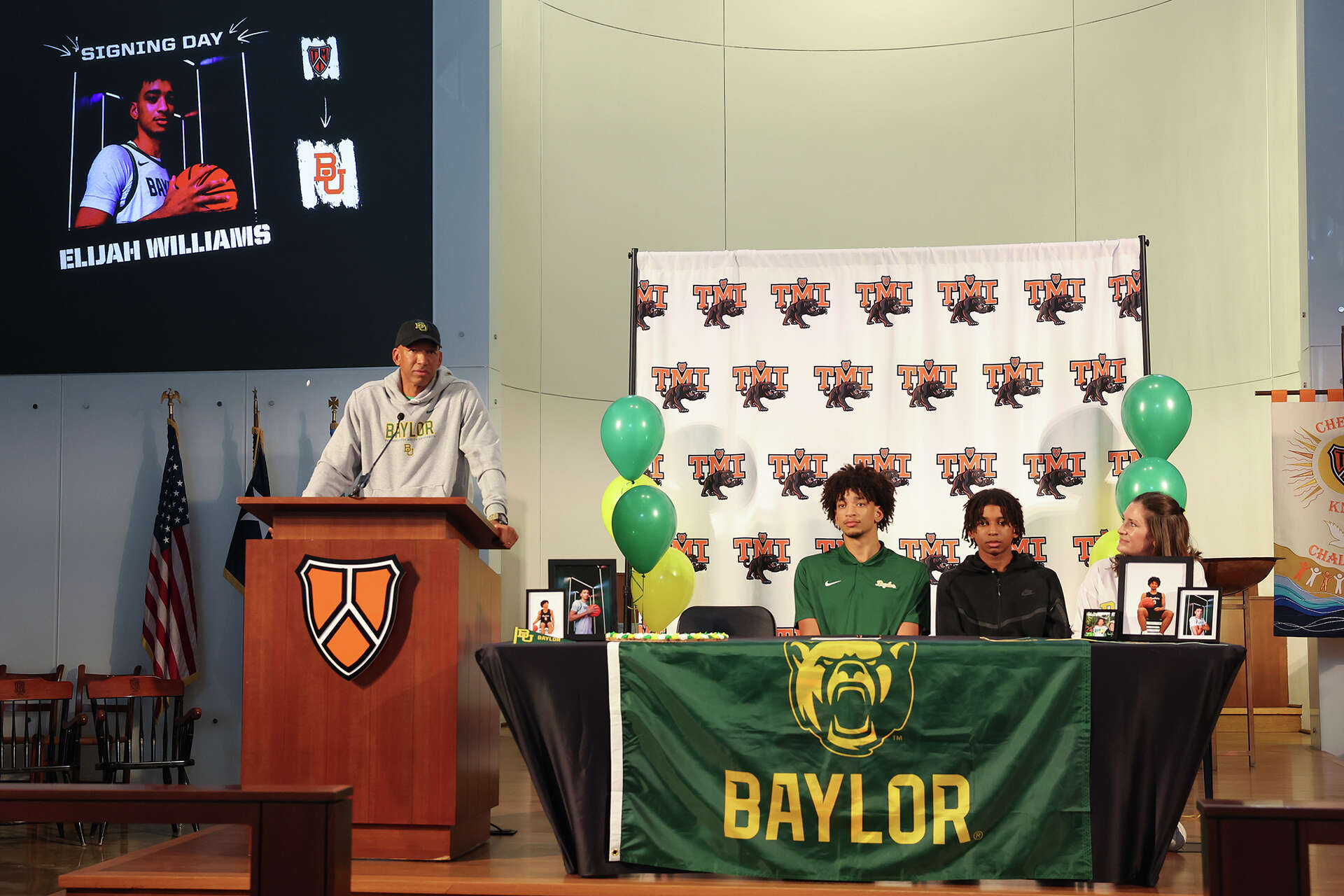 TMI’s Elijah Williams officially signs with Baylor men’s basketball