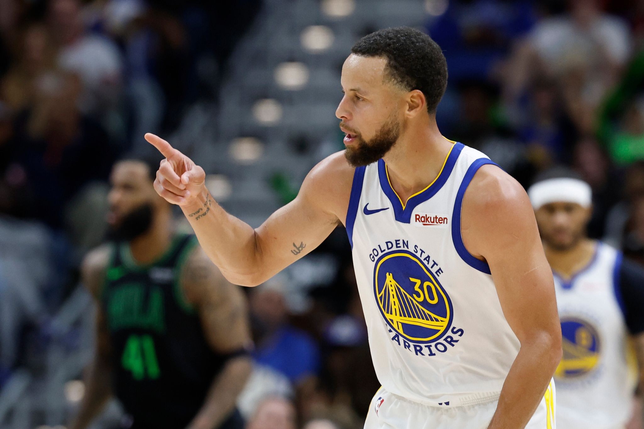 Stephen Curry se perderá el juego de Warriors contra Miami por dolor de ...