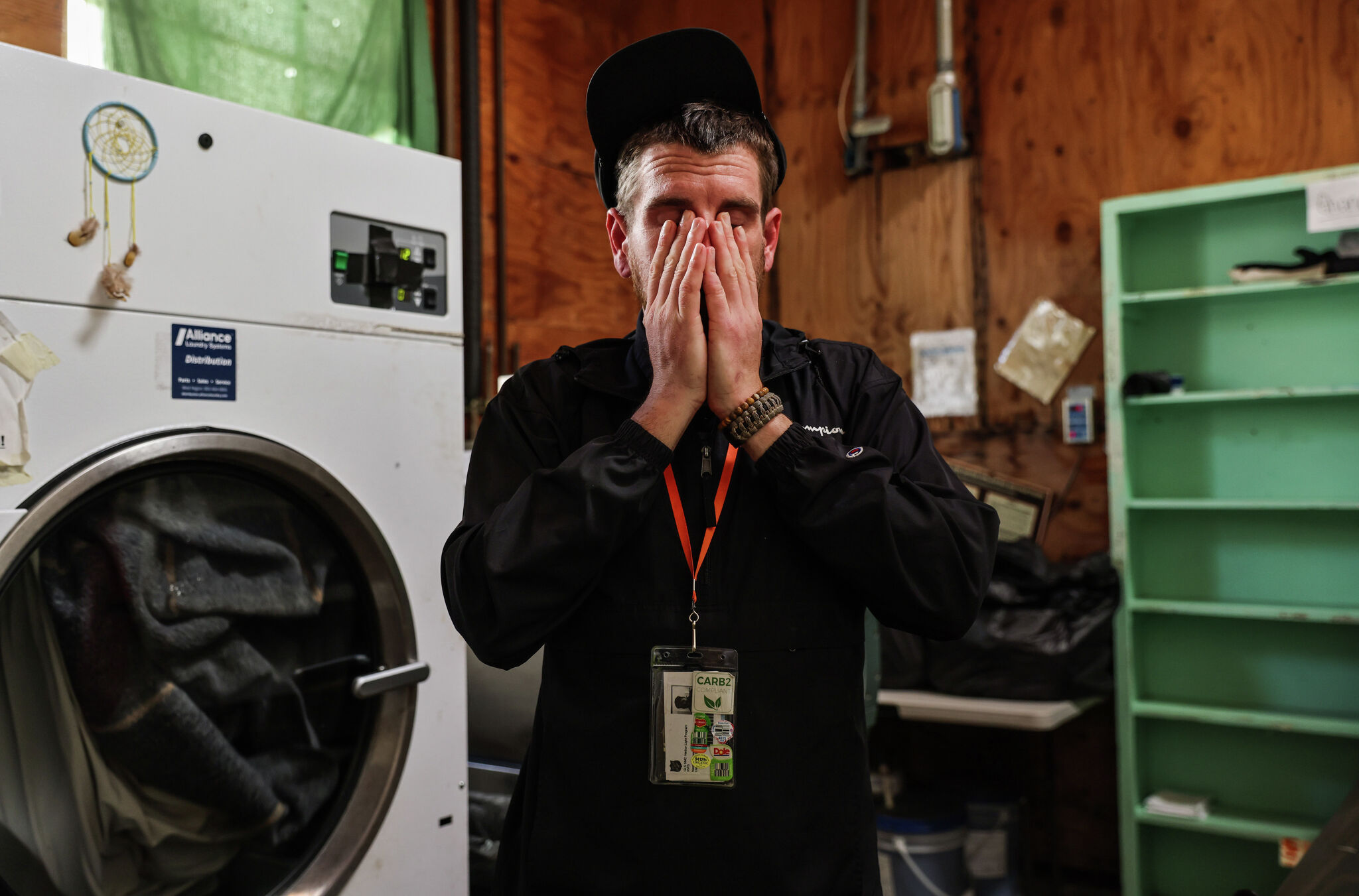 Kagiyama uses mistake by Malinin to lead short program at Grand Prix Final