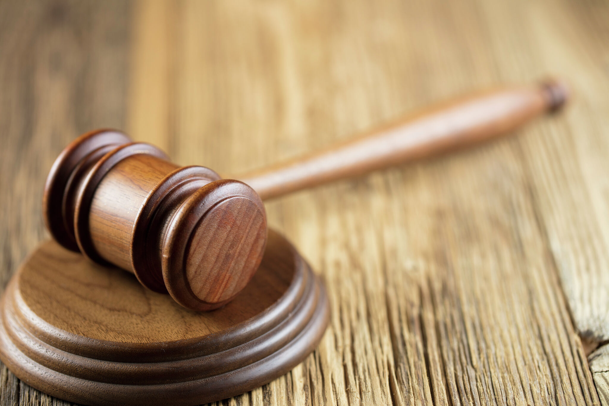 Jones-Crump scores 14 as SE Louisiana knocks off William Carey 71-45