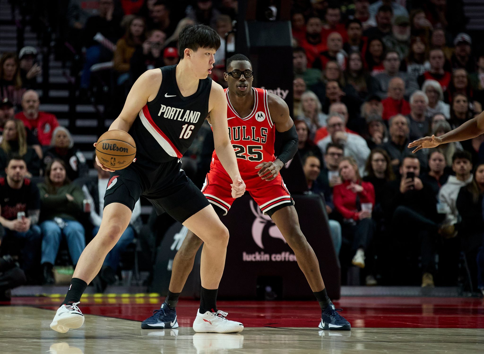 Vucevic's buzzer-beating 3 gives the Bulls a 122-121 win over the Blazers