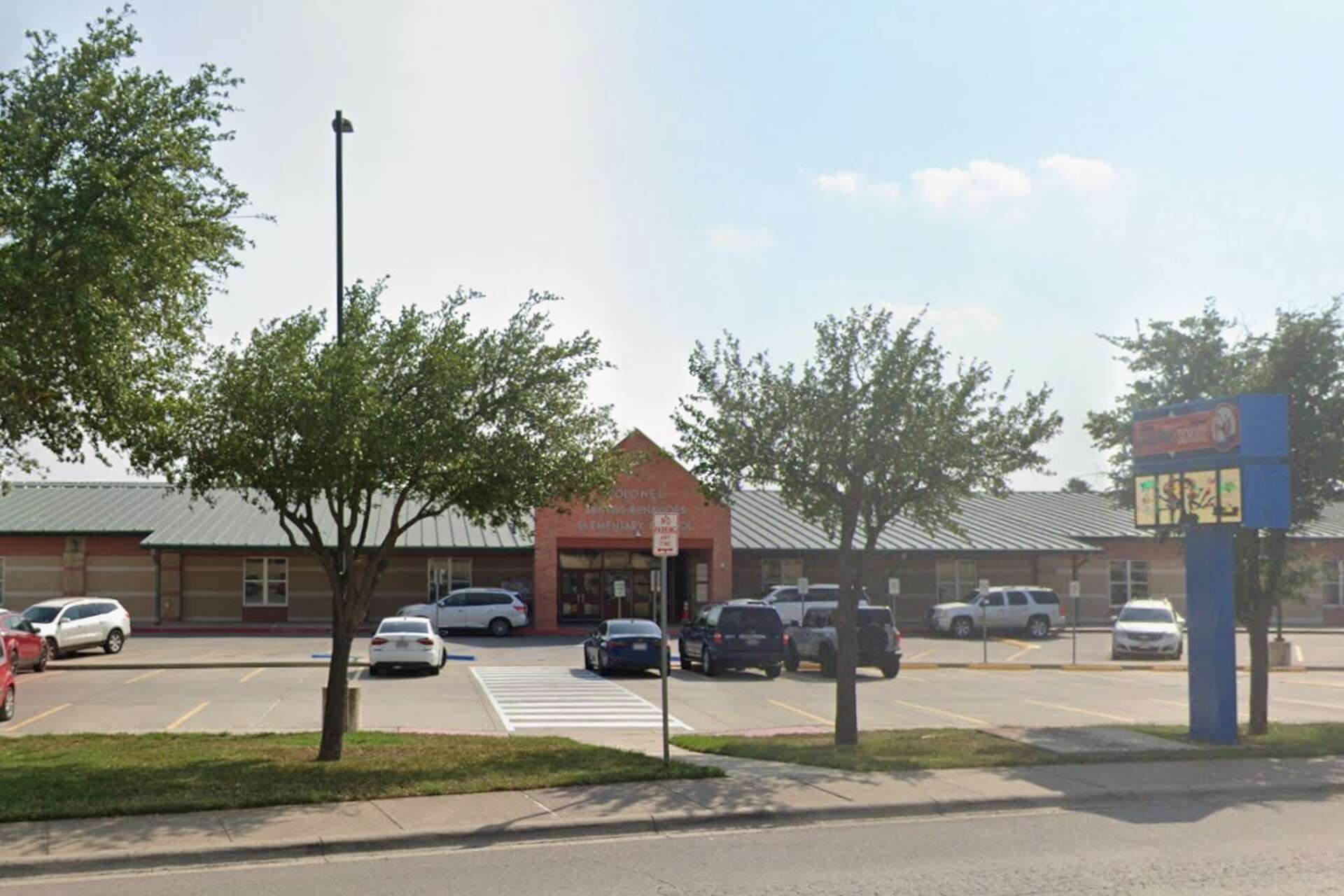 Accused burglar visiting elementary arrested on drug possession charge