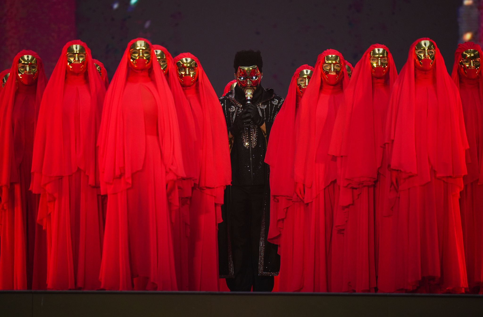 The Weeknd's 'After Hours 'Til Dawn' Tour grosses over $1 billion, Live ...