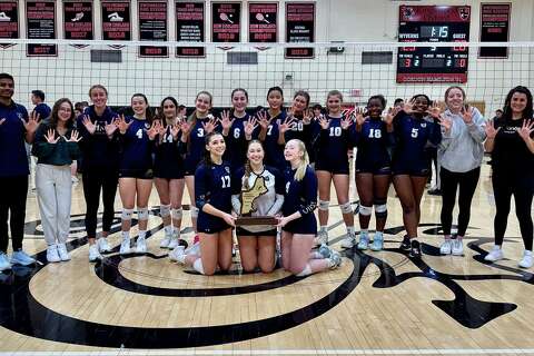 King girls volleyball wins NEPSAC Class A for second straight season