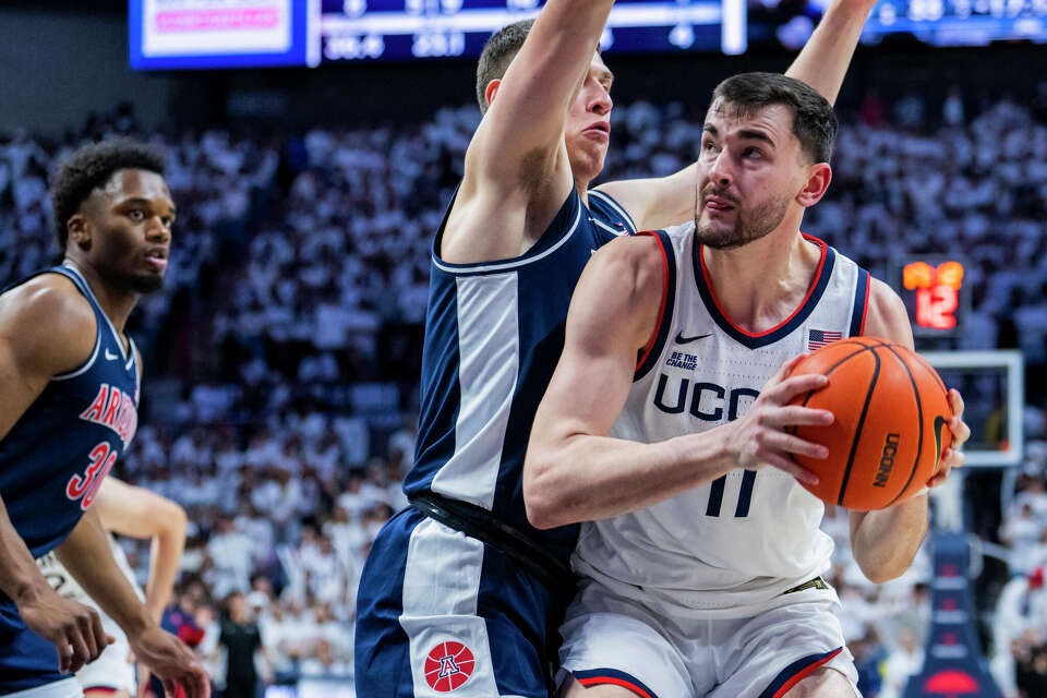 Behind Alex Karaban's struggles in UConn men's basketball loss